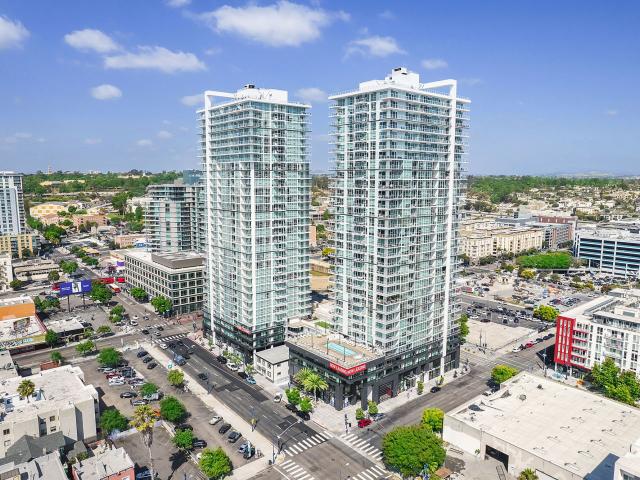 3 BR, 2 BA Apartment 1150 E St Unit 2202, San Diego, CA 92101