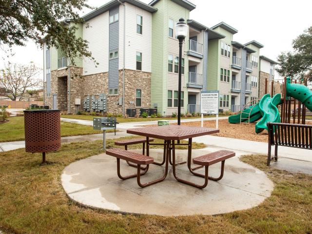 3 BR, 2 BA Apartment 11641 Leopard Street, Corpus Christi, TX 78410