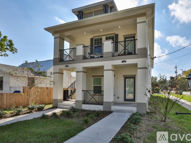 3 BR, 2 BA Apartment 116 W Amelia Ave, Unit A, Tampa, FL 33602