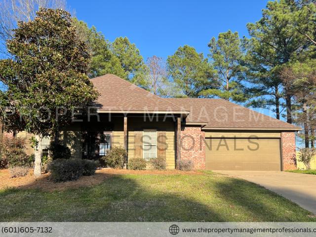 3 BR, 2 BA Apartment 116 Cedar Green Dr Canton, MS 39046