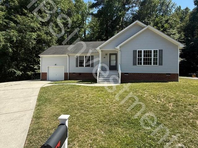 3 BR, 2 BA Apartment 119 East Highland Court, Colonial Heights, VA 23834