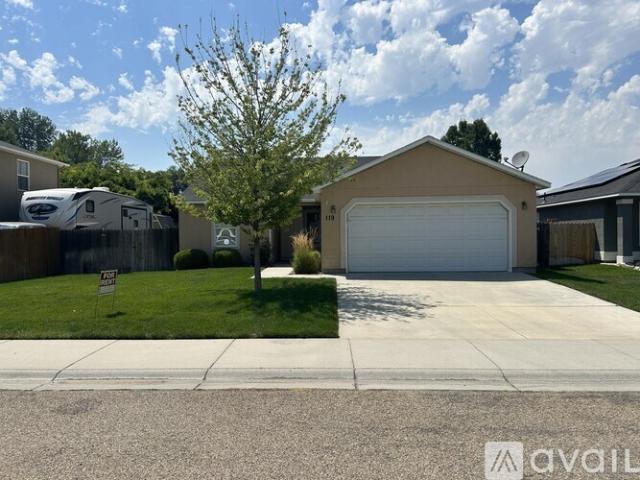 3 BR, 2 BA Apartment 119 Midvale Avenue, Caldwell, ID 83605
