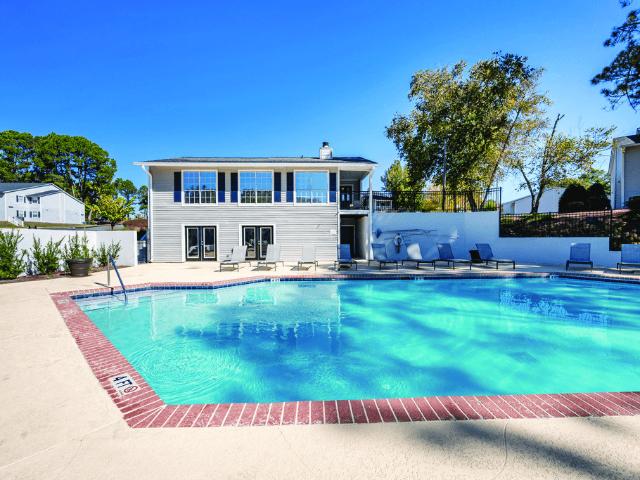 3 BR, 2 BA Apartment 119 Old Airport Road Unit 301, Lagrange, GA 30240