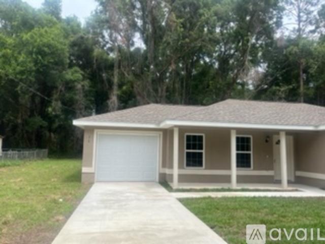 3 BR, 2 BA Apartment 11 Sequoia Loop Ln, Ocklawaha, FL 32179
