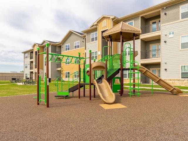 3 BR, 2 BA Apartment 12024 Menchaca Rd, Austin, TX 78748