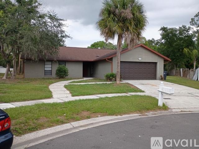 3 BR, 2 BA Apartment 1206 Sail Way, Valrico, FL 33594