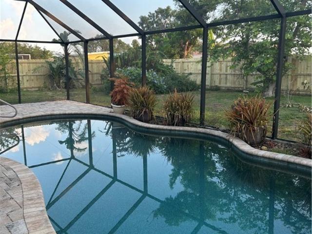 3 BR, 2 BA Apartment 1207 Southeast 15th Ter, Cape Coral, FL 33990
