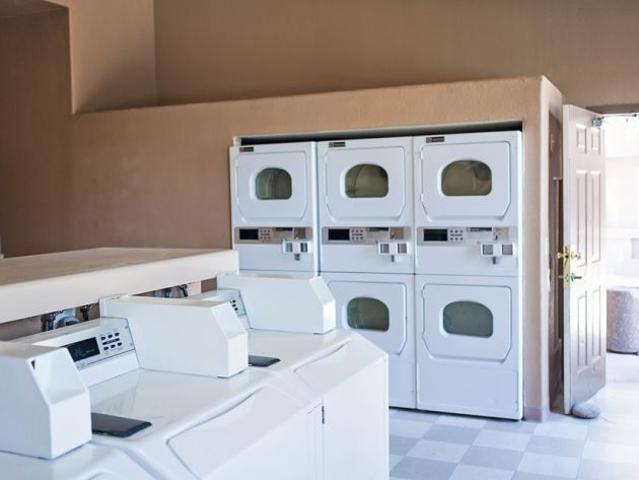 3 BR, 2 BA Apartment 120 North McQueen Road Unit 124, Chandler, AZ 85225