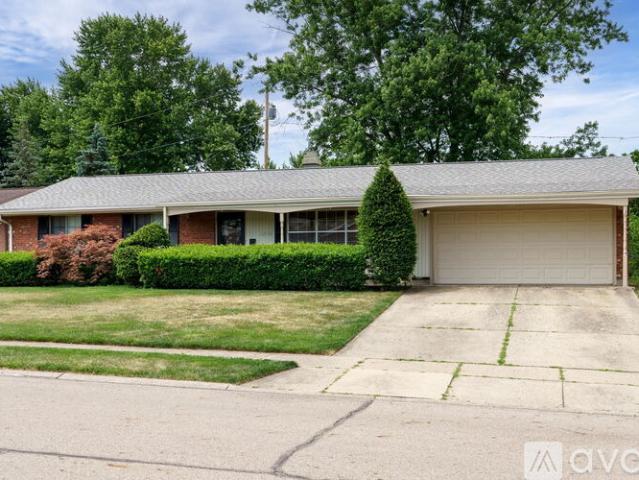3 BR, 2 BA Apartment 1210 Rona Pkwy Dr, Fairborn, OH 45324
