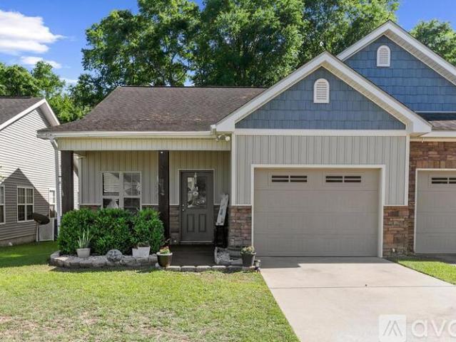 3 BR, 2 BA Apartment 121 Heyward Dr, Dothan, AL 36303