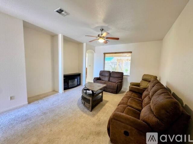 3 BR, 2 BA Apartment 12222 East 33rd Place, Yuma, AZ 85367