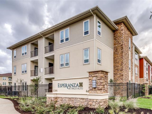 3 BR, 2 BA Apartment 12305 SW Loop 410 Unit 3 beds, 2 baths, $835, San Antonio, TX 78224