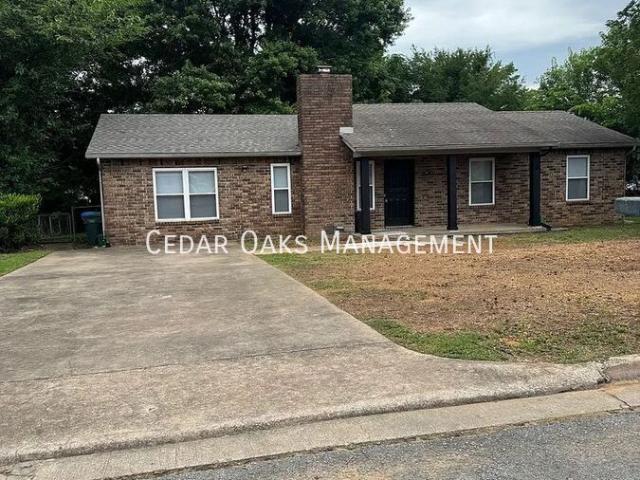 3 BR, 2 BA Apartment 1230 South Sherman Avenue, Fayetteville, AR 72701