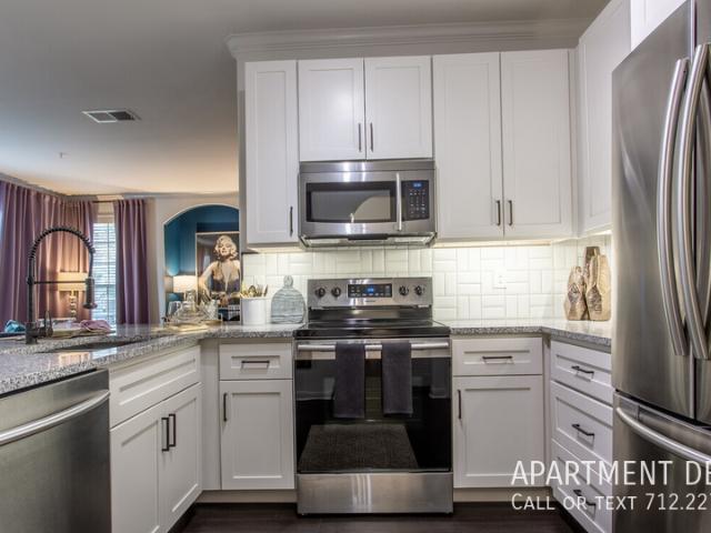 3 BR, 2 BA Apartment 12336 N Gessner RdÂ, Houston, TX 77064