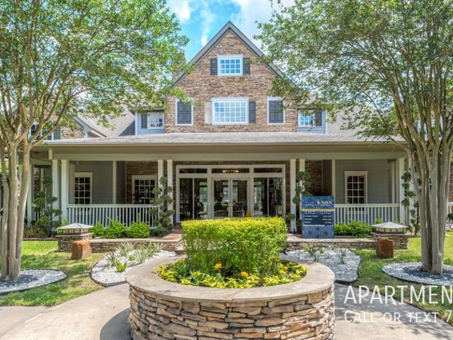 3 BR, 2 BA Apartment 12366 Richmond Ave APT 2115Â, Houston, TX 77082