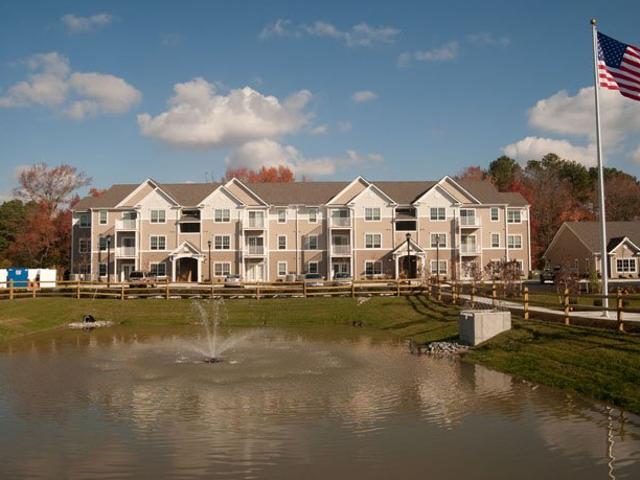 3 BR, 2 BA Apartment 12370 Somerset Ave Princess Anne, MD 21853