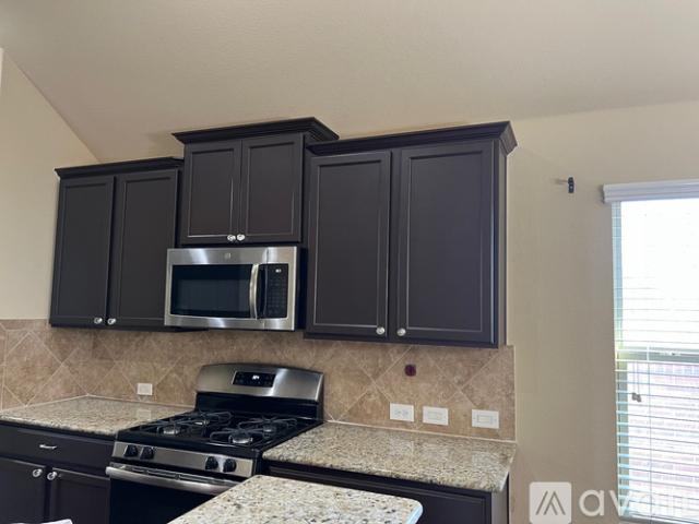 3 BR, 2 BA Apartment 12401 Durango Root Drive, Fort Worth, TX 76244
