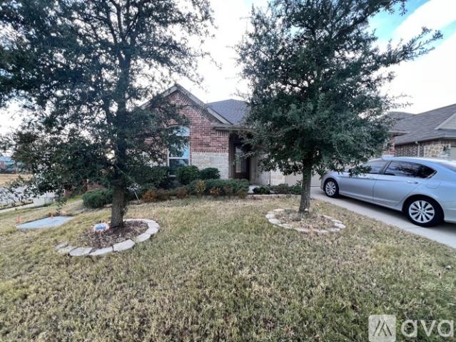 3 BR, 2 BA Apartment 12401 Durango Root Drive, Fort Worth, TX 76244