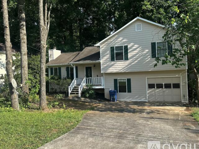 3 BR, 2 BA Apartment 125 Westwood Dr, Dallas, GA 30132