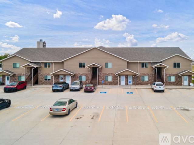 3 BR, 2 BA Apartment 1260 E Minnesota St, Unit 101, Rapid City, SD 57701
