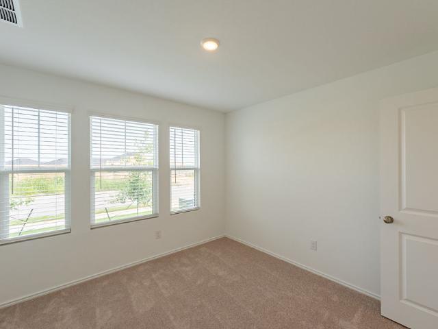 3 BR, 2 BA Apartment 126 Avre Loop, Kyle, TX 78640