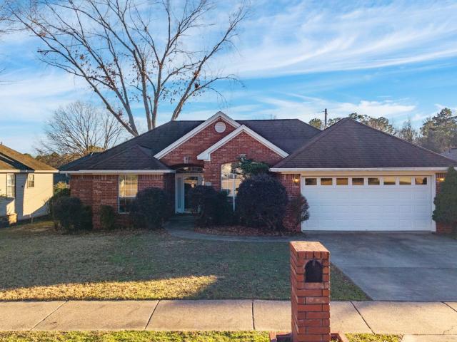 3 BR, 2 BA Apartment 12711 Misty Creek Dr, Little Rock, AR 72211