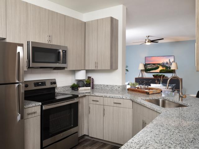3 BR, 2 BA Apartment 12806 Harrisglenn Dr, Austin, TX 78753