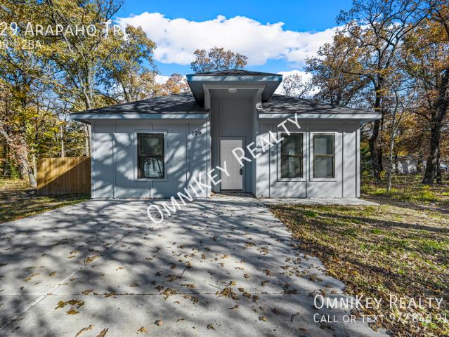 3 BR, 2 BA Apartment 129 Arapaho Trl, Mabank, TX 75156