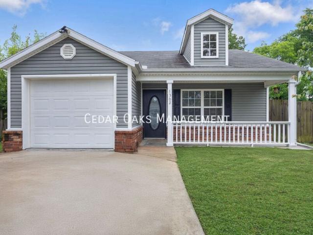 3 BR, 2 BA Apartment 1302 S C Ct, Rogers, AR 72756
