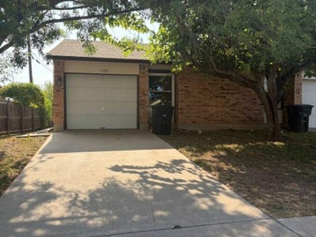 3 BR, 2 BA Apartment 1302 Westway Dr, Killeen, TX 76549