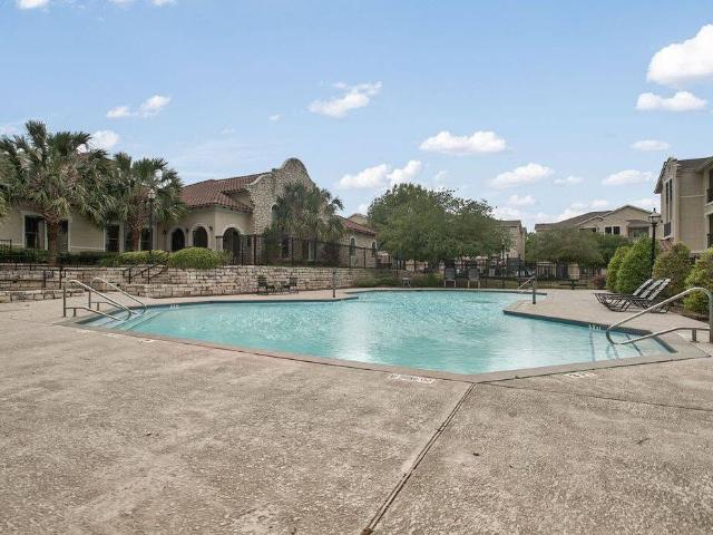 3 BR, 2 BA Apartment 1303 Rigsby Ave Unit 308, San Antonio, TX 78210