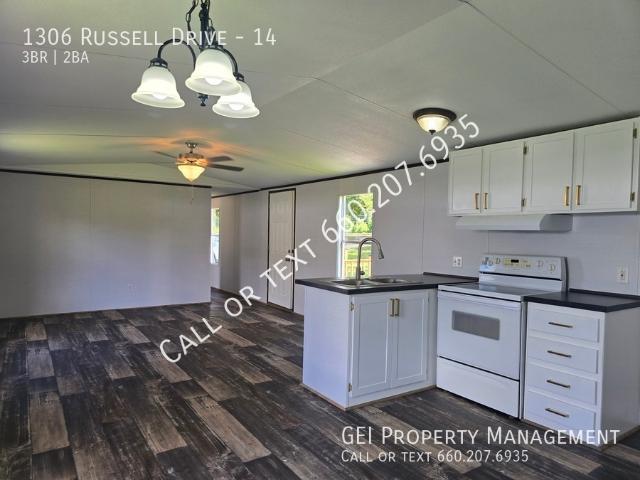 3 BR, 2 BA Apartment 1306 Russell Drive, Weaver, AL 36277