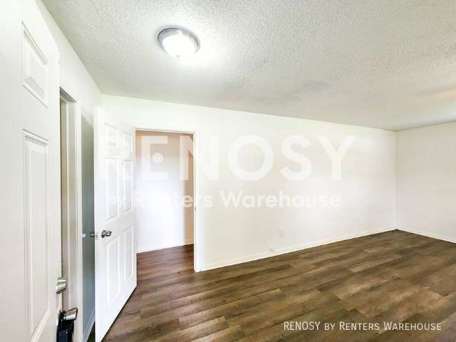 3 BR, 2 BA Apartment 1307 Dwinnell Street, Baytown, TX 77520