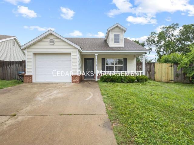 3 BR, 2 BA Apartment 1308 S C Ct, Rogers, AR 72756