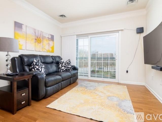 3 BR, 2 BA Apartment 130 Trotter Road, Unit 206, Weymouth, MA 02190