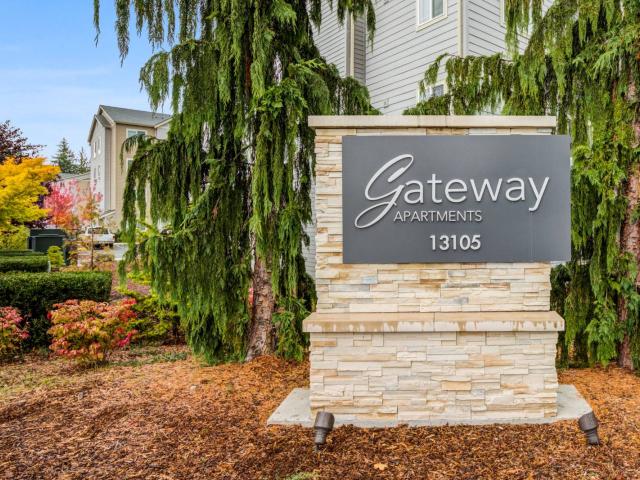 3 BR, 2 BA Apartment 13105 21st Drive Southeast Unit J208, Everett, WA 98208