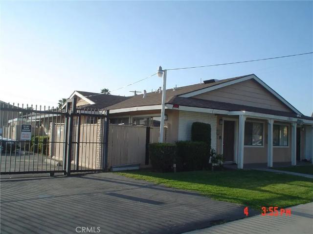 3 BR, 2 BA Apartment 13119 Cypress St, Garden Grove, CA 92843