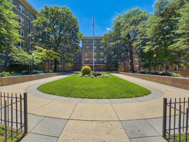 3 BR, 2 BA Apartment 1312 Clifton Street NW, Washington, DC 20009