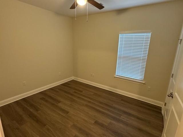 3 BR, 2 BA Apartment 1318 Jasmine Street, Mandeville, LA 70448