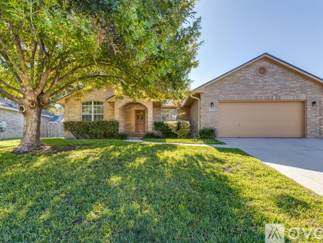 3 BR, 2 BA Apartment 1319 Dime Box Cir, New Braunfels, TX 78130
