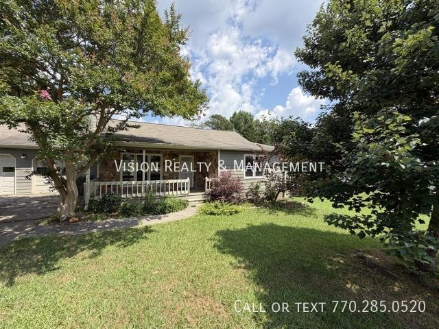 3 BR, 2 BA Apartment 131 Hunters Way, Carrollton, GA 30116