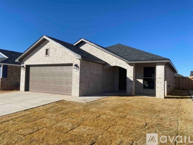 3 BR, 2 BA Apartment 13212 Avenue R, Lubbock, TX 79423