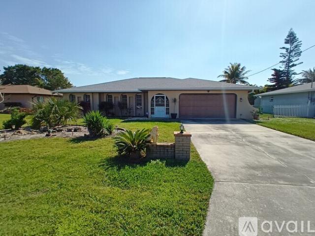 3 BR, 2 BA Apartment 1326 SE 23rd Terrace, Cape Coral, FL 33990