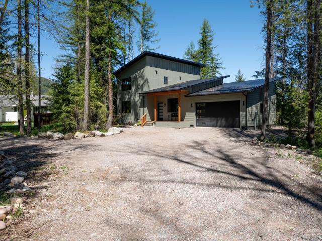 3 BR, 2 BA Apartment 137 Alpha Rd, Hungry Horse, MT 59919