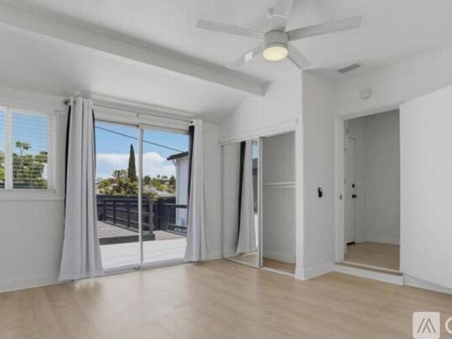 3 BR, 2 BA Apartment 134 Feld Avenue, Decatur, GA 30030
