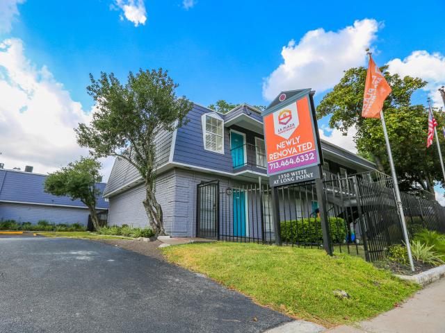 3 BR, 2 BA Apartment 1350 Witte Rd Unit 7 706, Houston, TX 77055