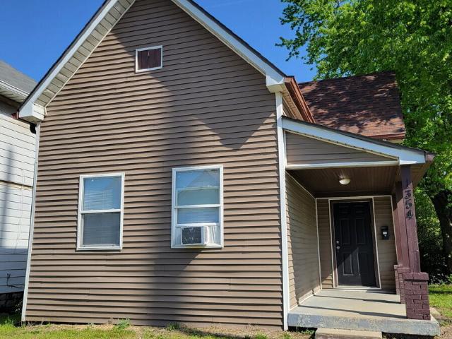 3 BR, 2 BA Apartment 1354 Oliver Avenue, Indianapolis, IN 46221