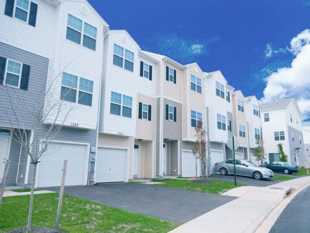 3 BR, 2 BA Apartment 1369 Hampshire Drive Unit 1801, Frederick, MD 21702