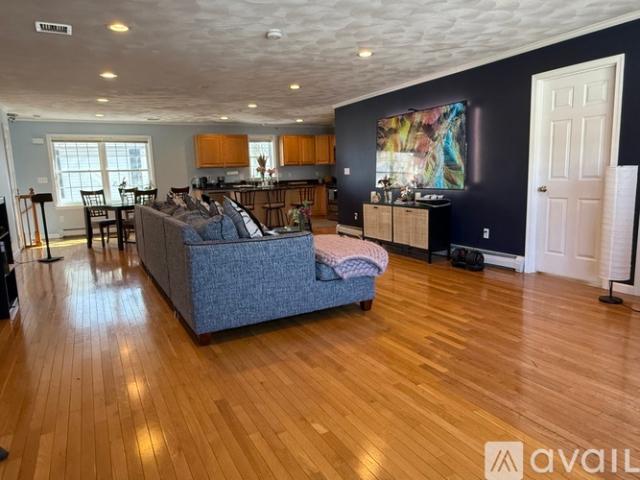 3 BR, 2 BA Apartment 136 Lebanon St, Unit 2, Malden, MA 02148