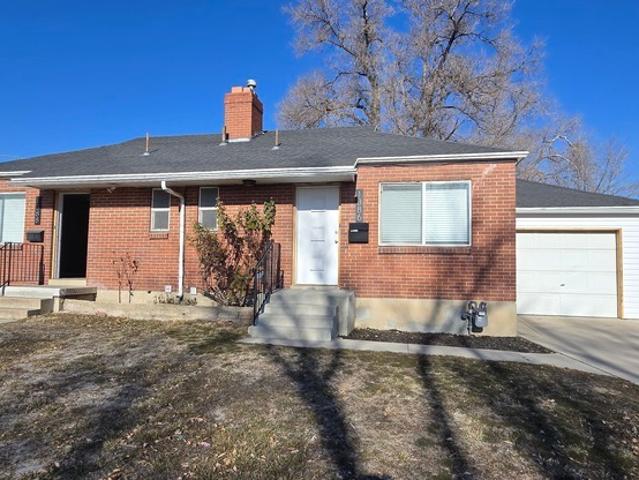 3 BR, 2 BA Apartment 1388 Glenrose Dr S, Salt Lake City, UT 84104